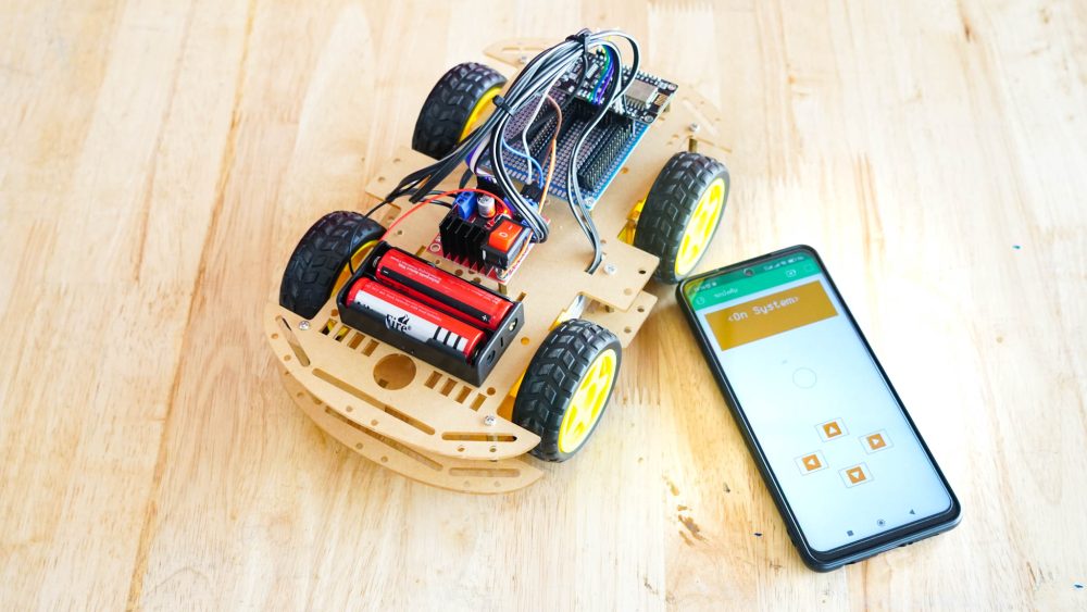 มินิโปรเจค รถบังคับมือถือ Arduino ควบคุมผ่าน Blynk ทำเล่นเองได้ง่ายๆ ...